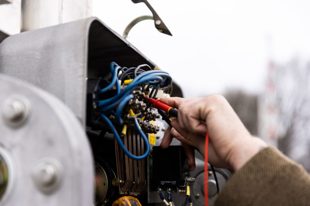 Railroad Signal Maintenance Near You | CDL Electric